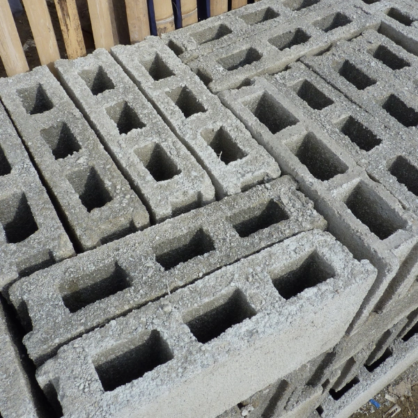 Concrete Blocks vs Bricks: Key Differences | Orange Pavers
